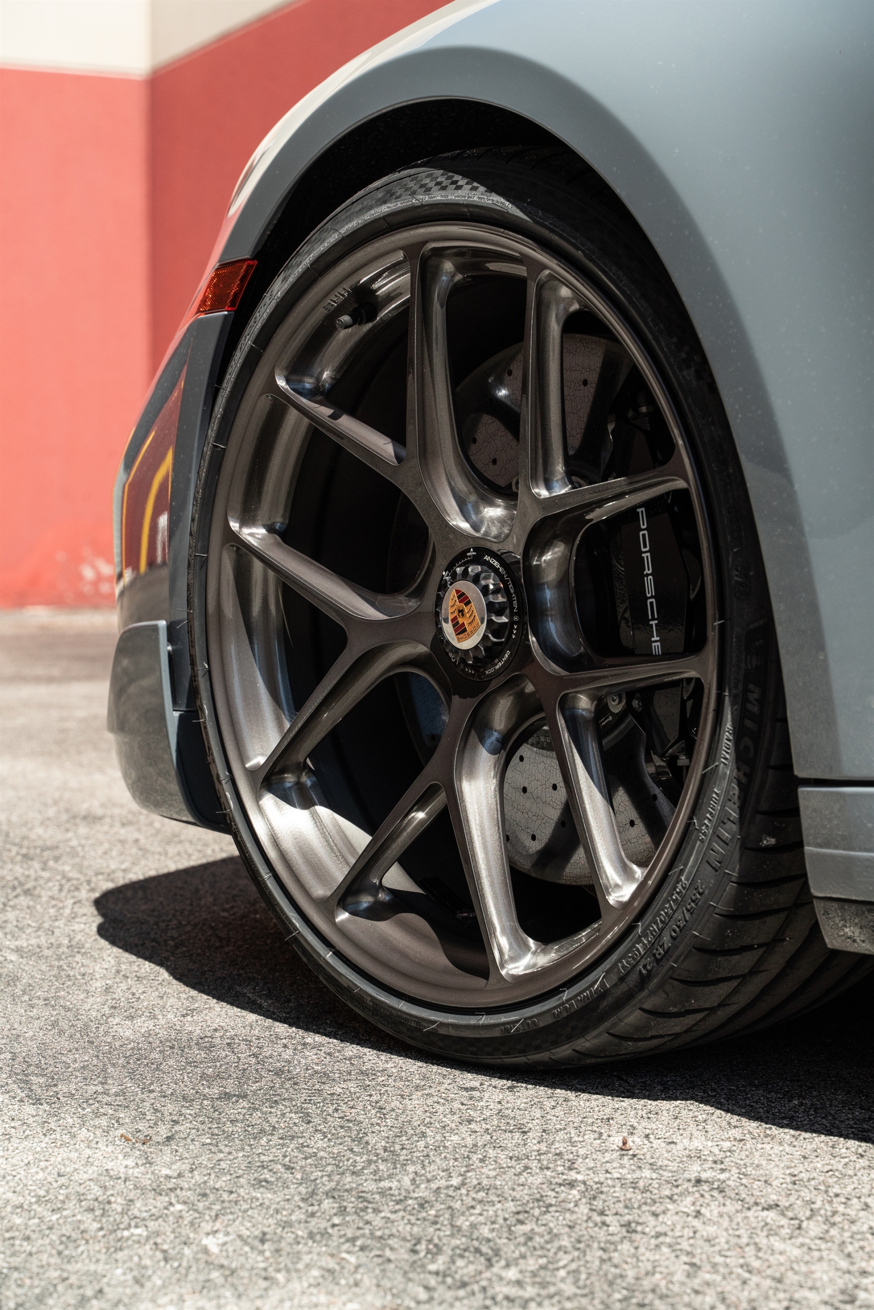 Porsche 992 Turbo S | Slate Grey | on R101 LW | Brushed Dark Clear | Wheels Boutique